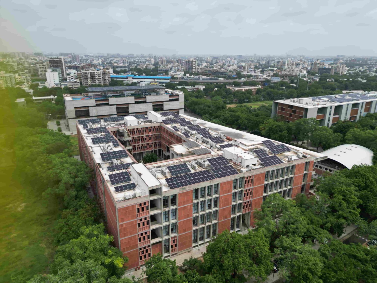 Portfolio and Solar Projects - Solarium Green Energy